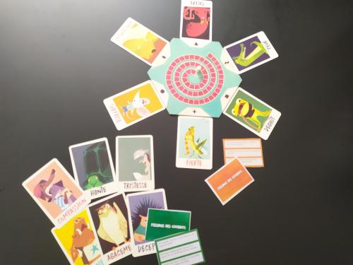Outils EMOTIONS 16: JEUX DE PLATEAU – Virginie Couillaud, éducatrice ...